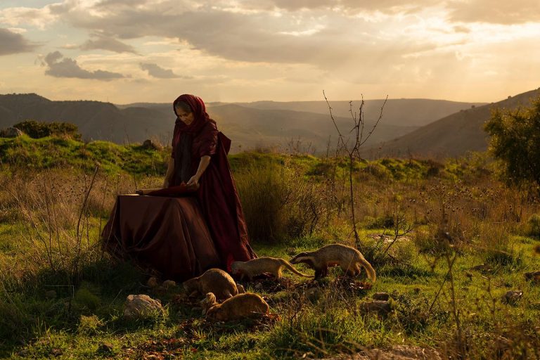 Huldah the prophetess | Women Of The Bible | Dikla Laor